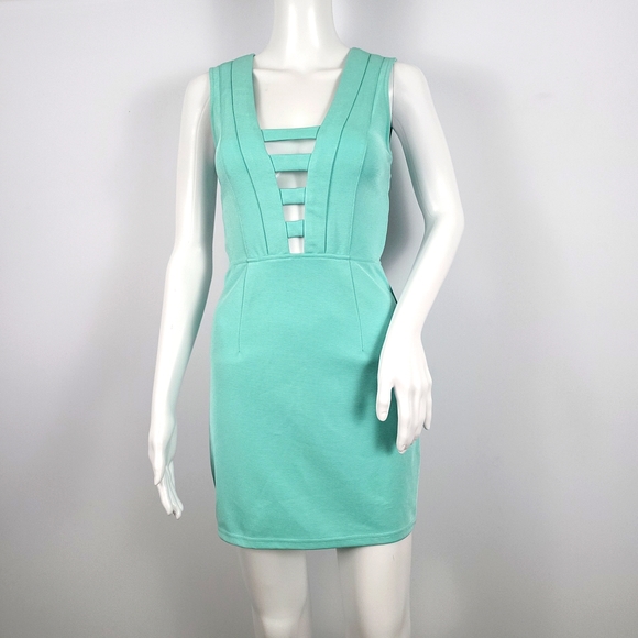 Tobi | Dresses | New Tobi Bodycon With Open Back Slits Mini Dress ...